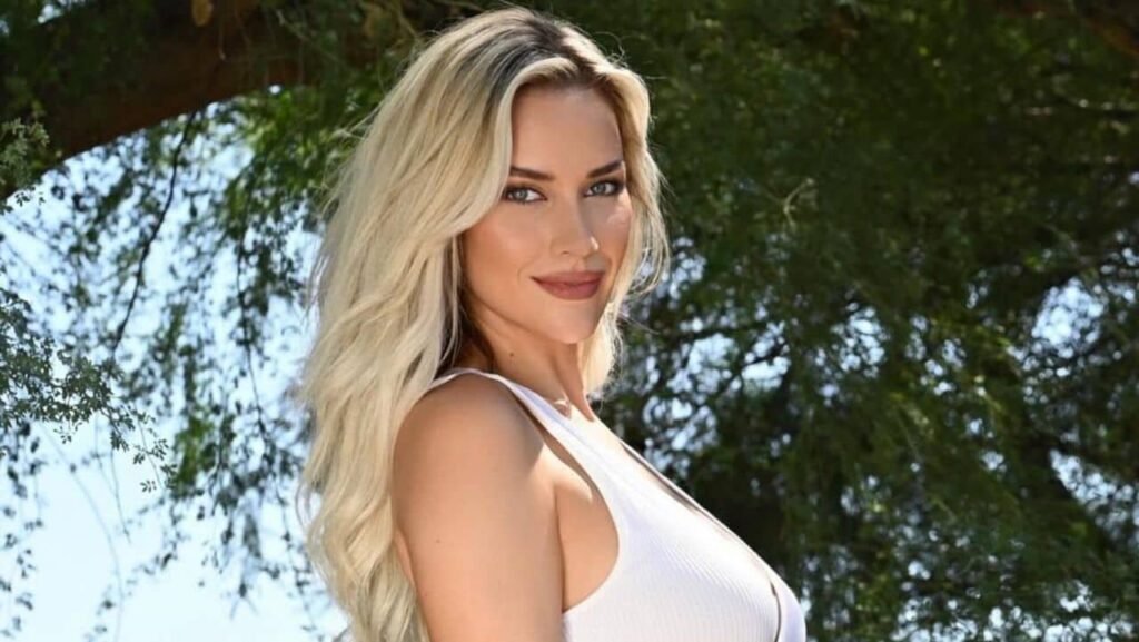 Paige Spiranac | Bio, Age, Height, Net Worth, Boyfriend, Facts