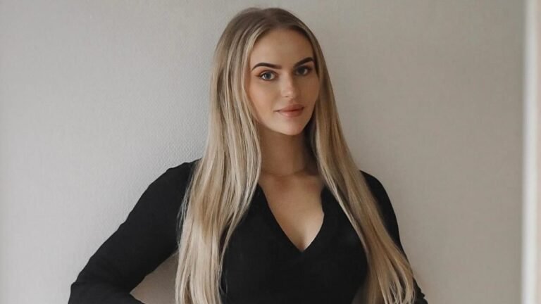 Anna Nystrom | Bio, Wiki, Age, Height, Net Worth, Dating, Trivia