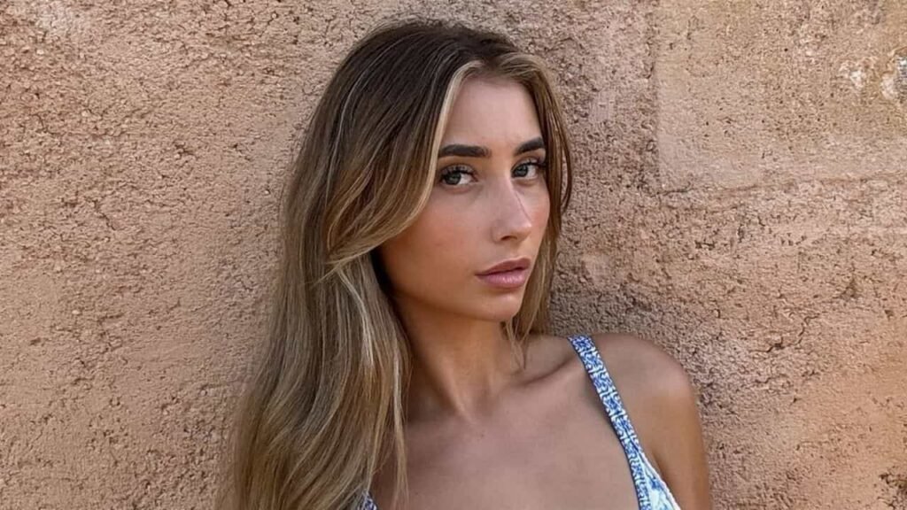Lillian Phillips | Bio, Wiki, Age, Height, Net Worth, Dating, Trivia