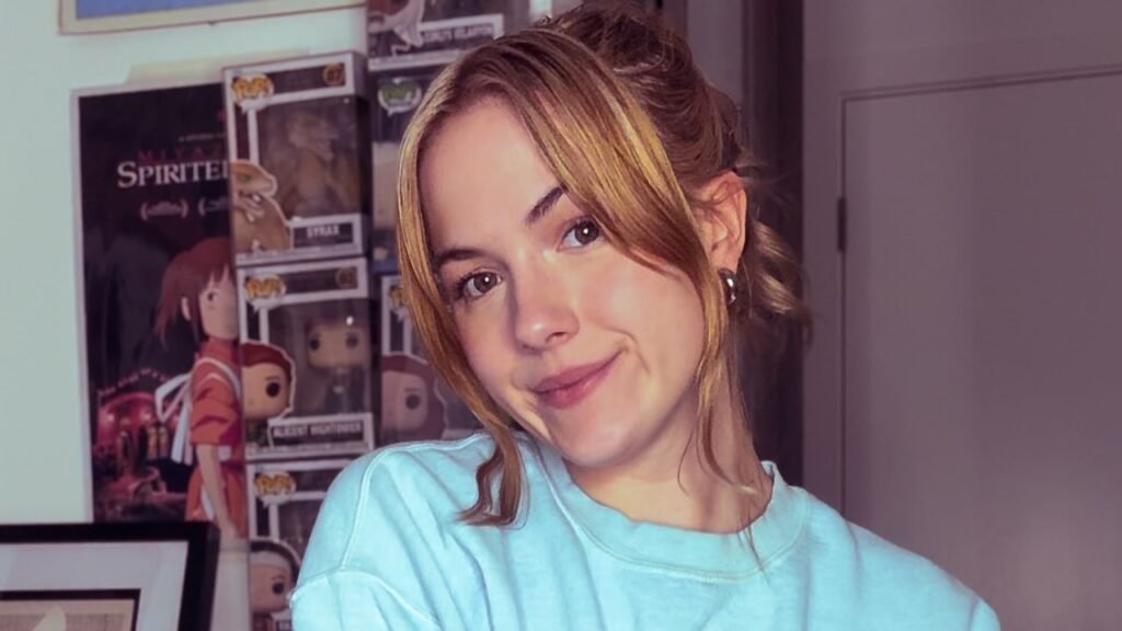 Beth Eleanor | Bio, Wiki, Age, Height, Net Worth, Dating, Trivia